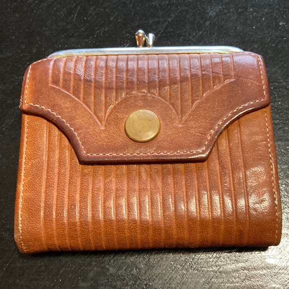 Vintage | Bags | Princess Gardner Soft Leather Compact Wallet Coin ...